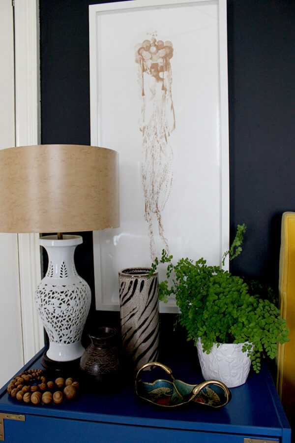 How to Style a Bedside Table 3 Different Ways - Swoon Worthy