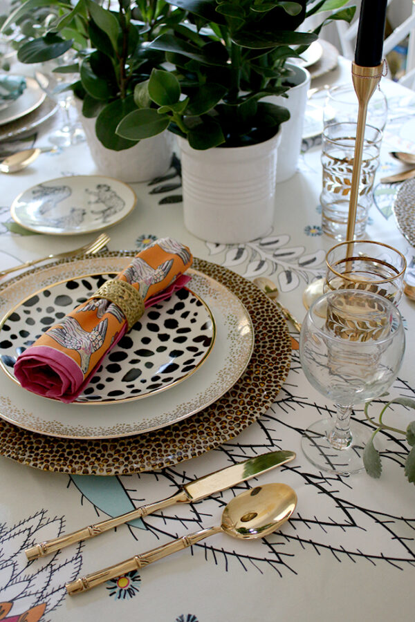 Eclectic Boho Glam Table Setting with Halsted Design - Swoon Worthy