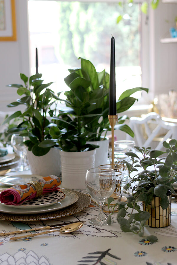 Eclectic Boho Glam Table Setting with Halsted Design - Swoon Worthy