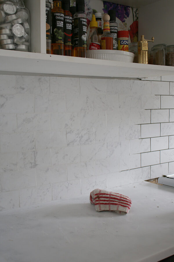 Marble Effect Kitchen Tiles and Brass Trim with Tile Mountain - Swoon ...