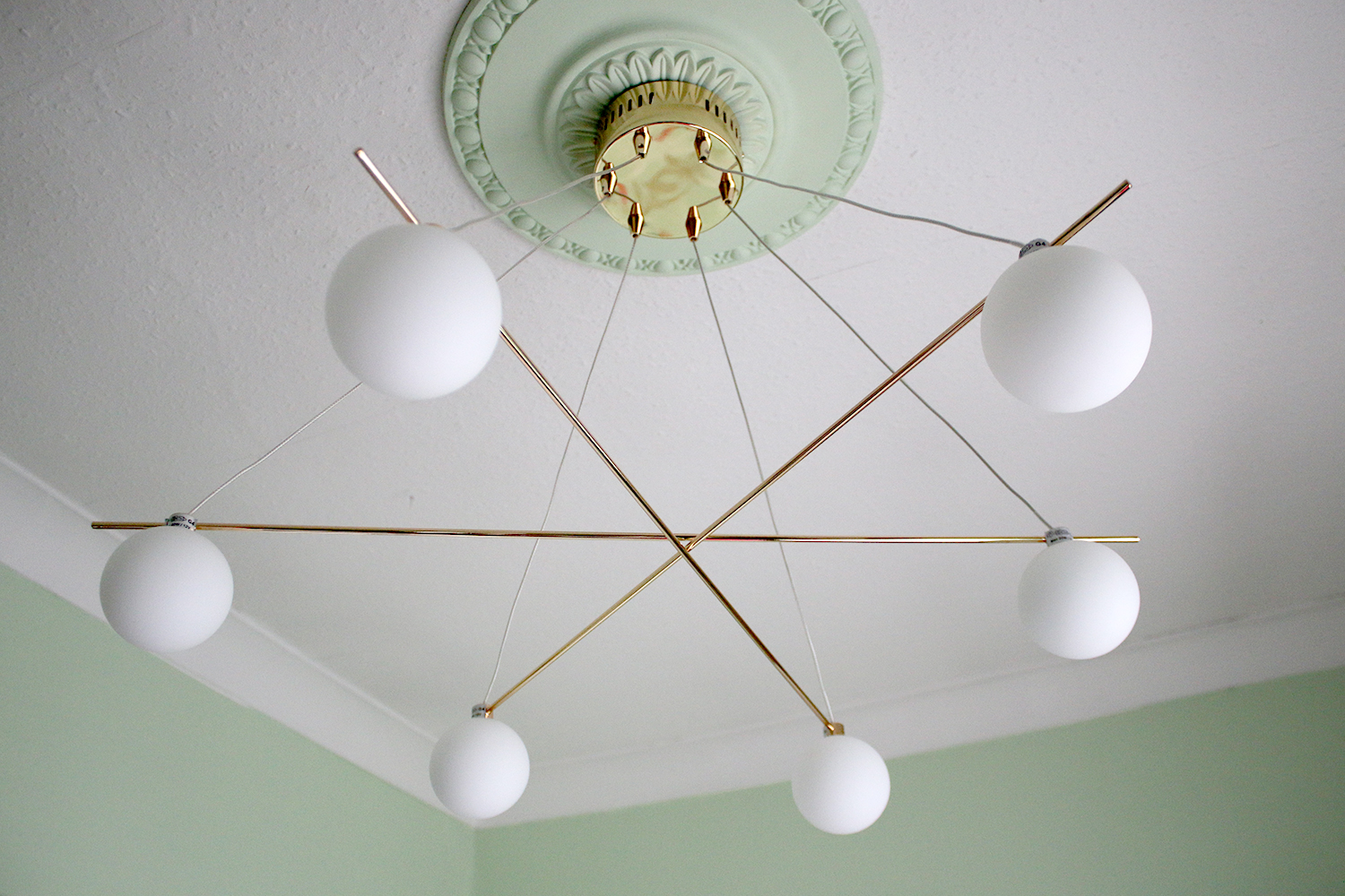 New Dressing Room Light Fixture and an Updated Tour - Swoon Worthy
