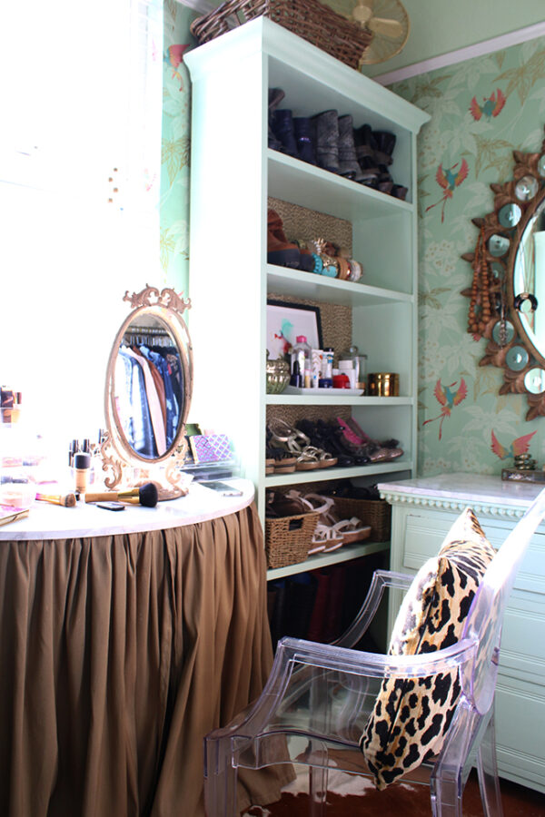New Dressing Room Light Fixture and an Updated Tour - Swoon Worthy