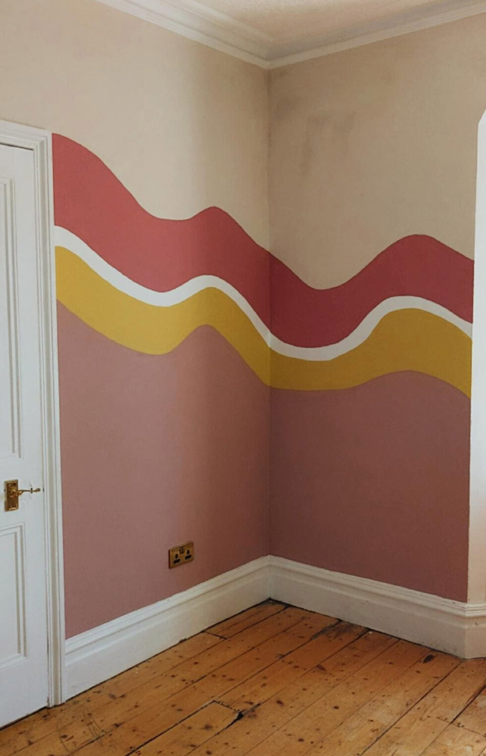 How to Create an Organic Colour Block Wall - Swoon Worthy